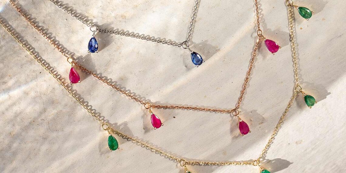 Descubre los secretos para organizar tus collares de forma elegante y ...